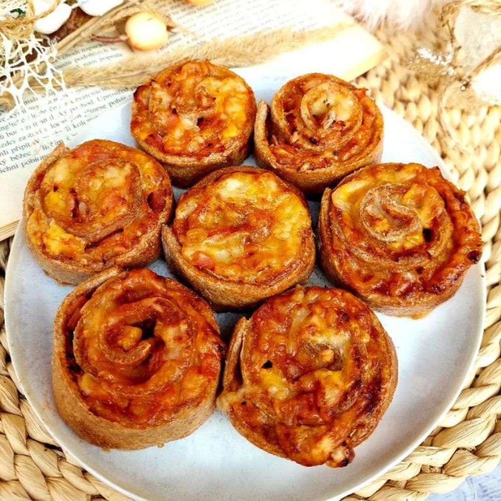 Pizza slimáky z jogurtového cesta - BrainMarket.sk